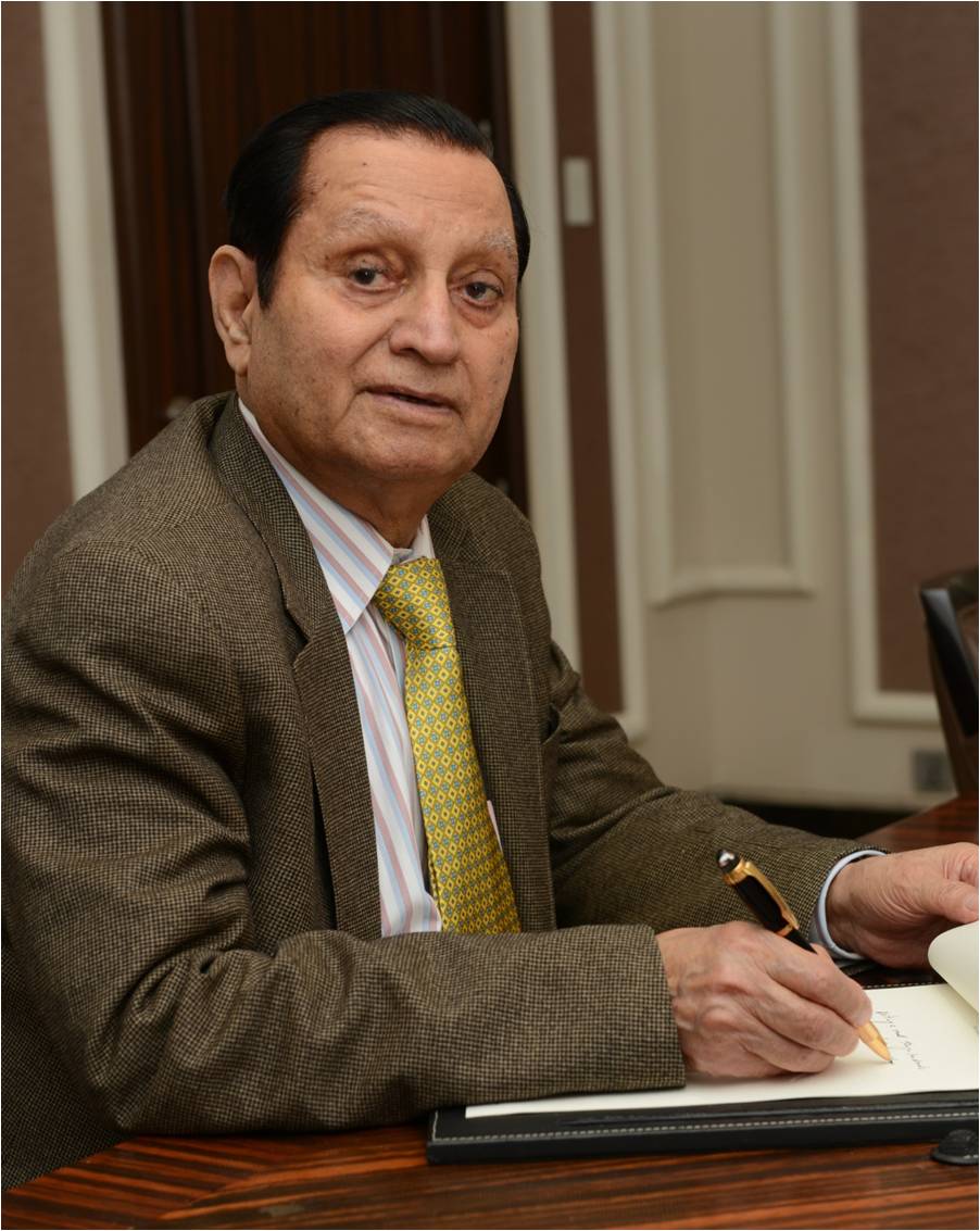 To England, With Love - Delhi Post